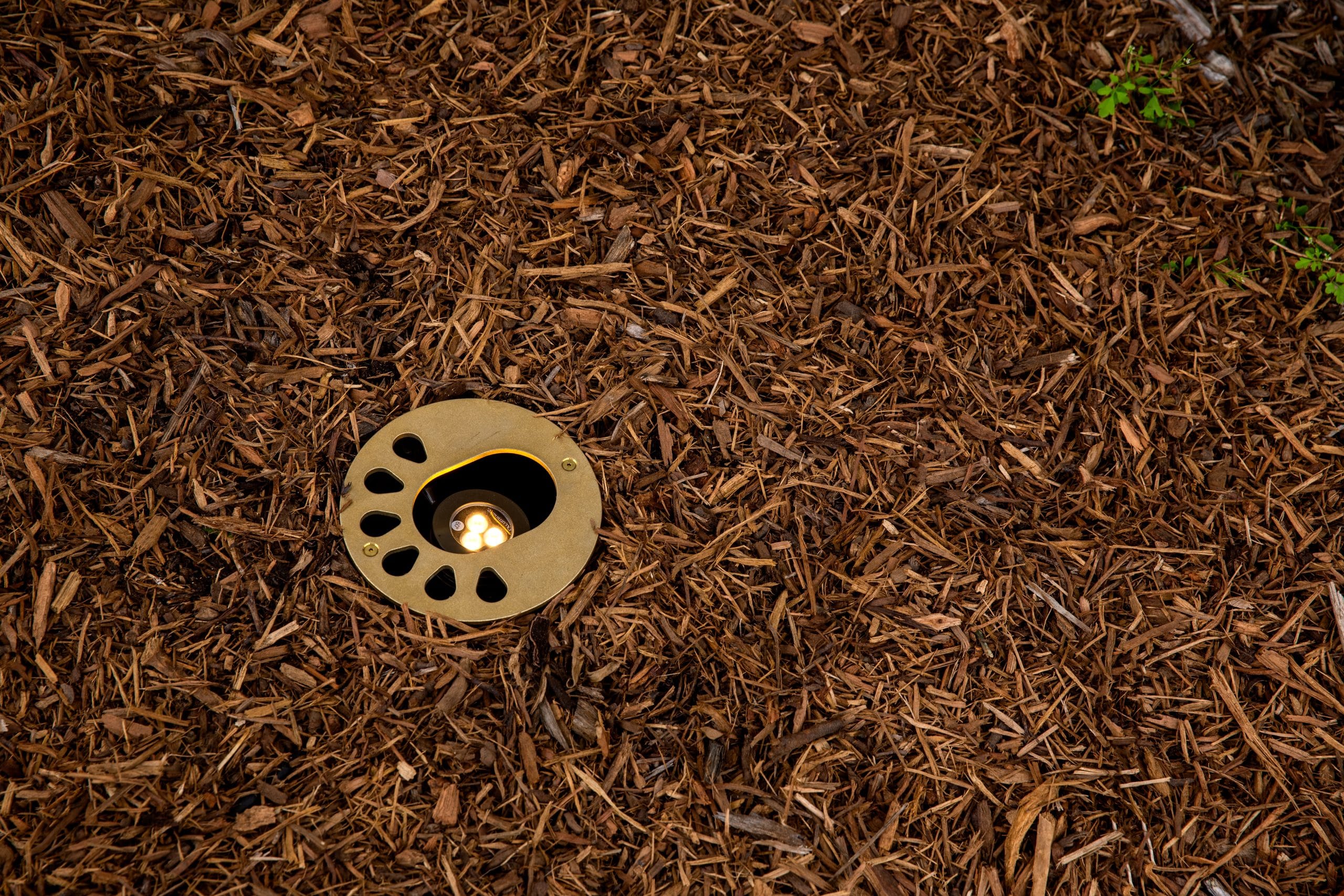 TE In-grade Well Light - No Lamp | Landscape Material & Firewood Sales ...